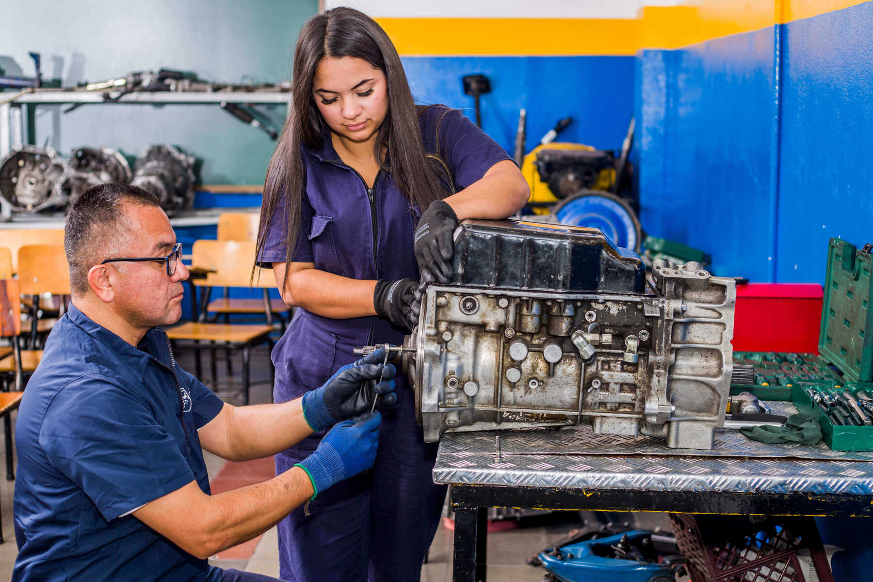 Laboratorio Automotriz | ATEC.EDU.CO
